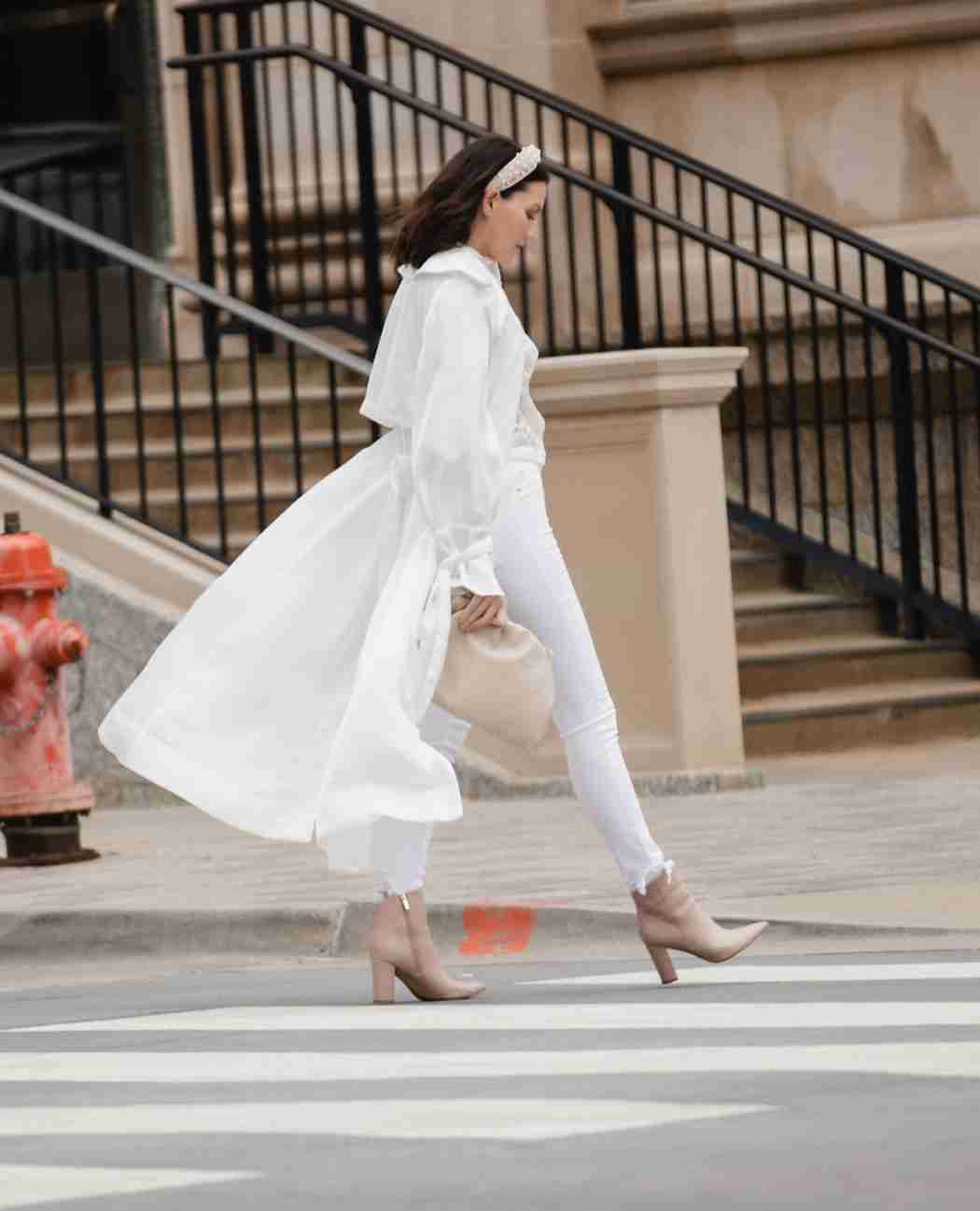 How to Wear Monochromatic Outfits - the gray details