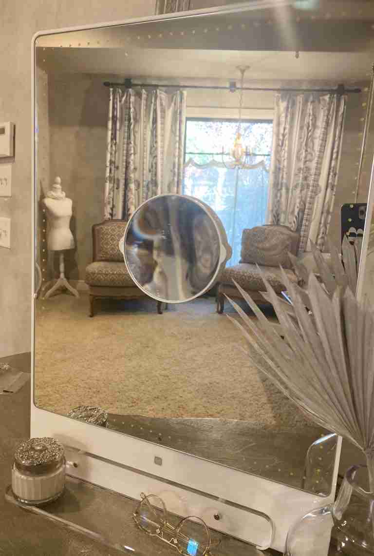 How To Create The Best Content At Home: Riki Tall LED mirror