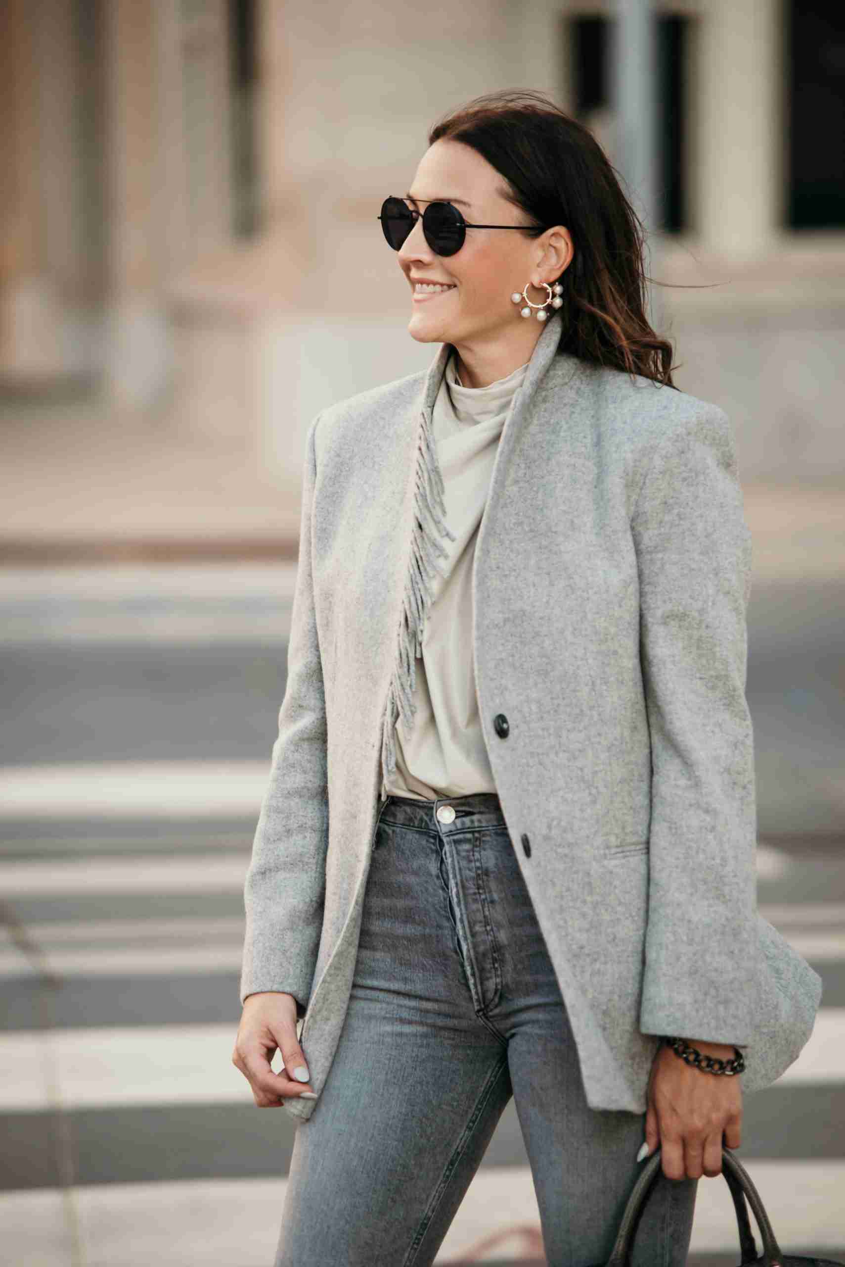 How To Choose Everyday Jewelry - the gray details