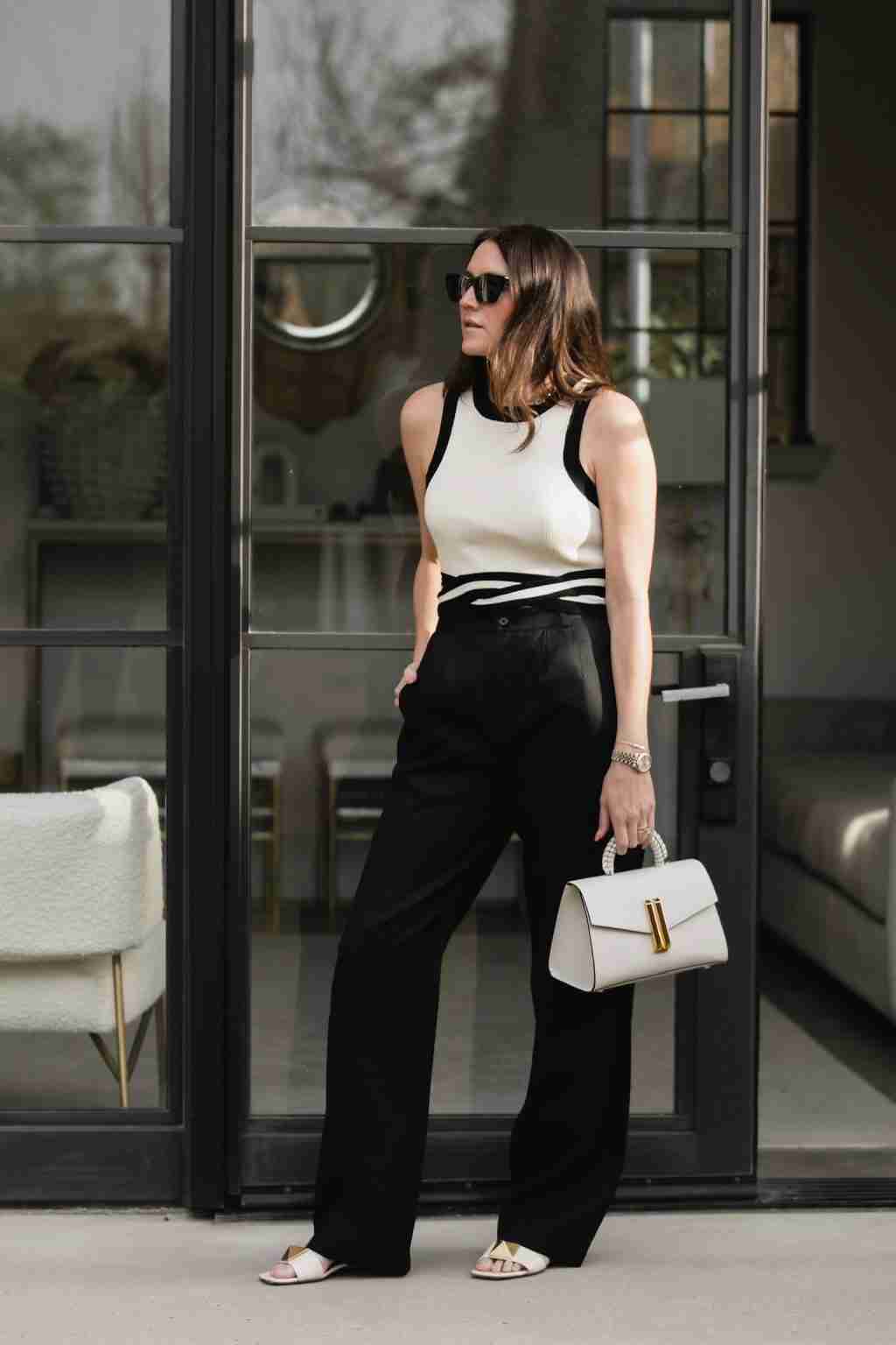 What is Chic Elegant Style - the gray details