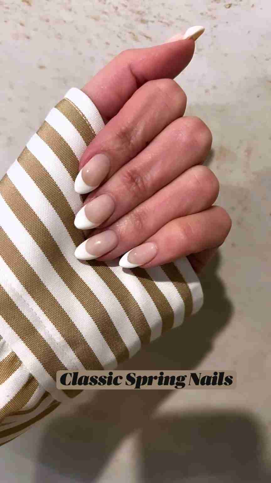 30 Spring Acrylic Nail Ideas - the gray details | Lifestyle Blog