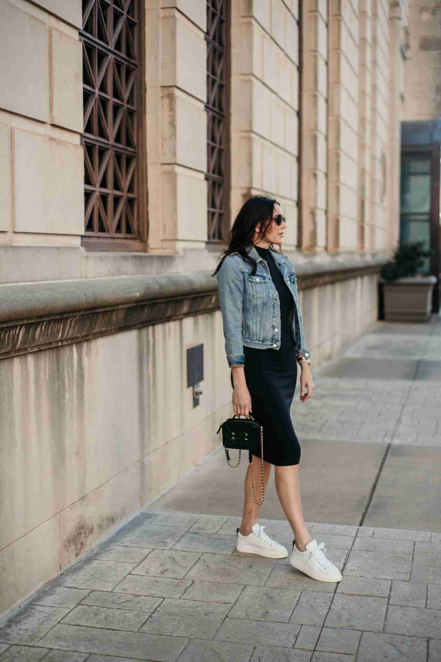 27 Summer to Fall Transition Outfits - the gray details