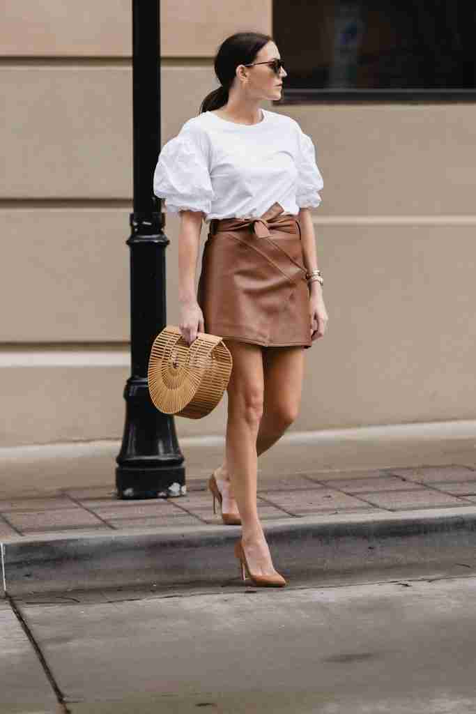 27 Summer to Fall Transition Outfits - the gray details