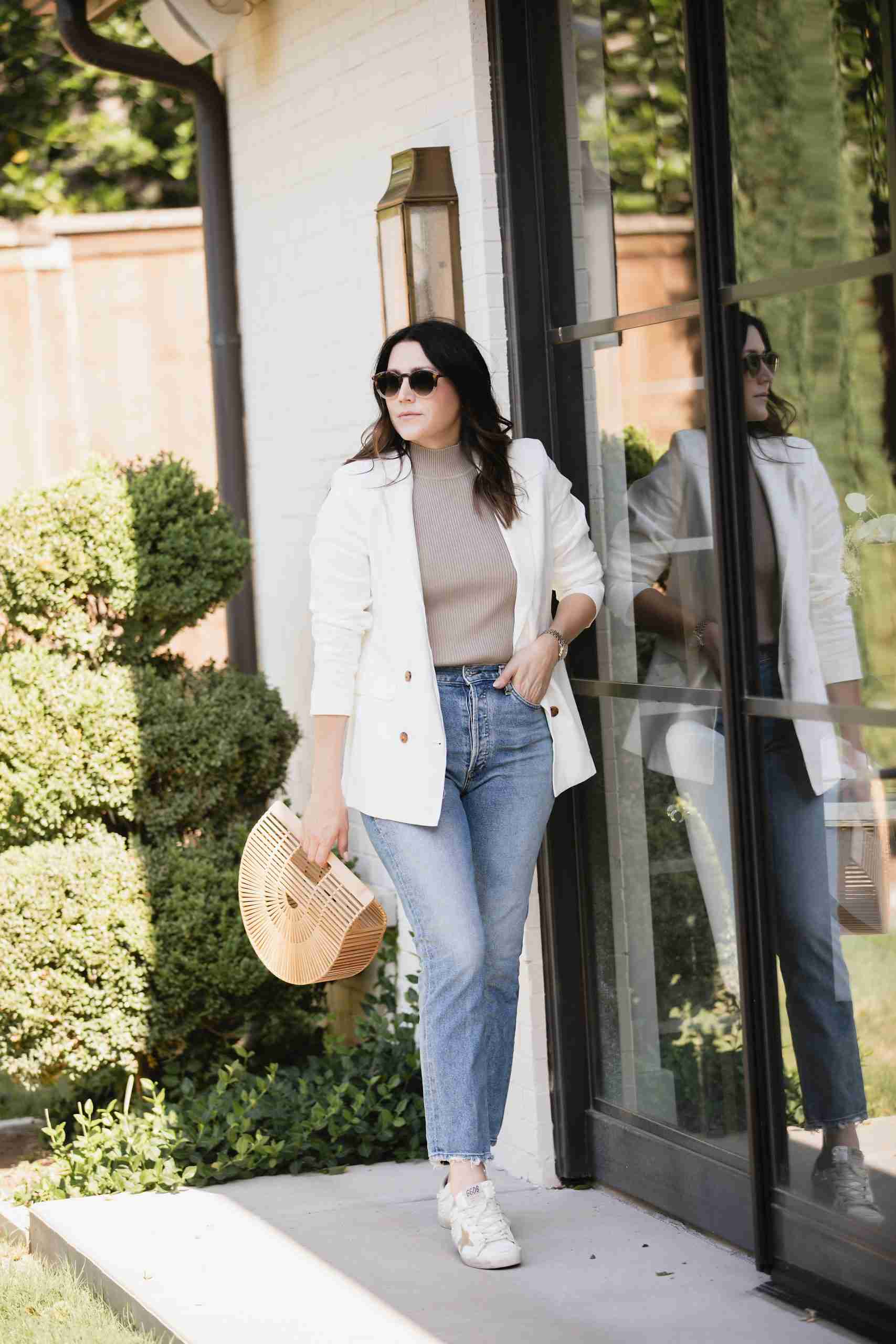 27 Summer to Fall Transition Outfits - the gray details