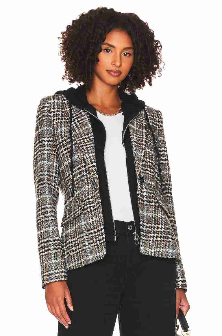 How to Style A Plaid Blazer - the gray details | Lifestyle Blog
