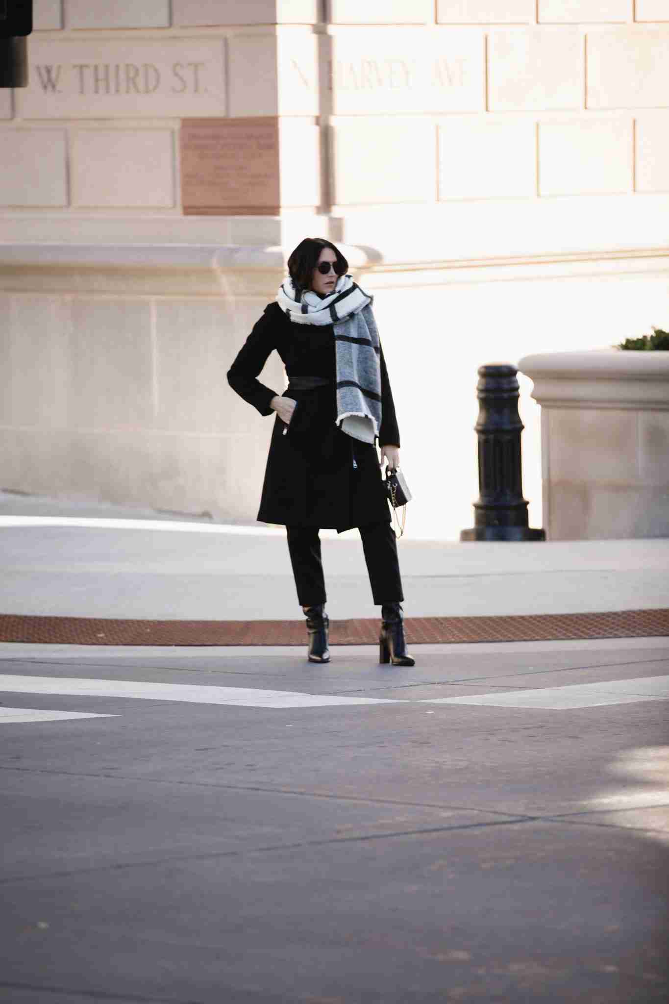 Mackage Coat Review - the gray details | Neutral Daily Outfit Guide