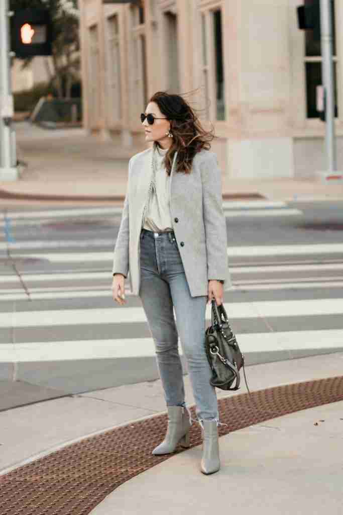 Monochrome Grey Outfits - the gray details
