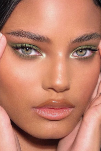 20+ Spring Makeup Looks - the gray details