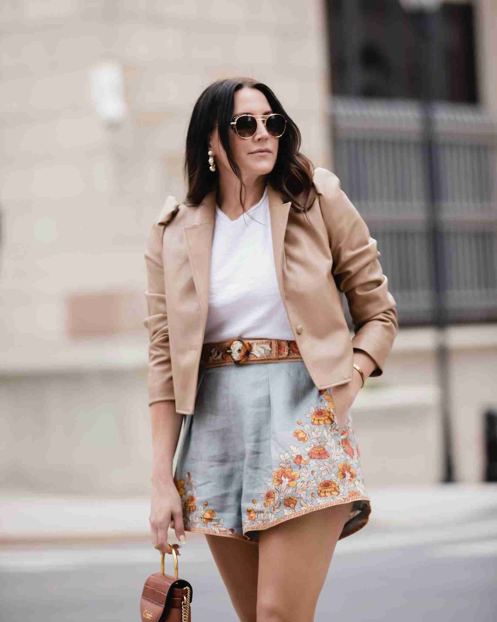 Cropped Jacket Outfit Ideas - the gray details