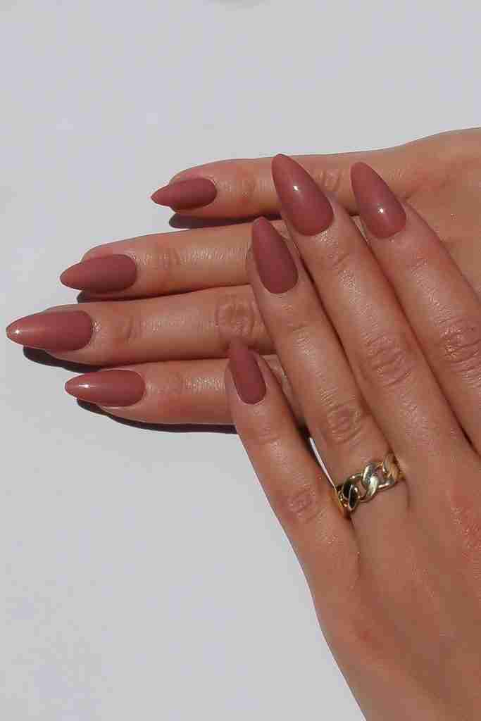 30+ Dusty Pink Rose Nails - the gray details