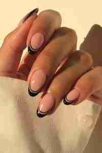 30+ Minimal Black Nail Designs - the gray details