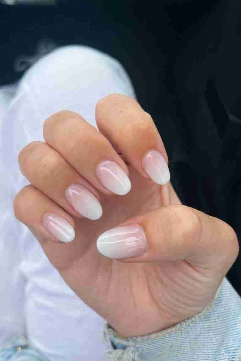 60 + White Nail Ideas - the gray details | Lifestyle Blog