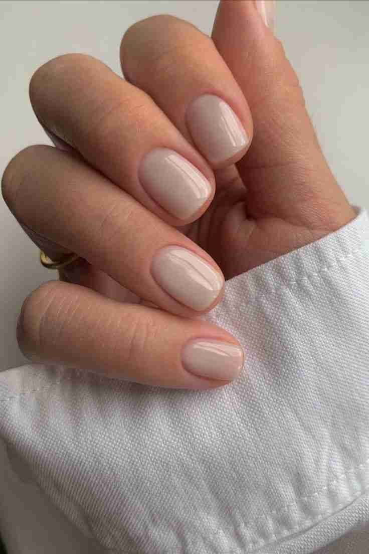 40+ Dip Powder Nail Ideas - the gray details