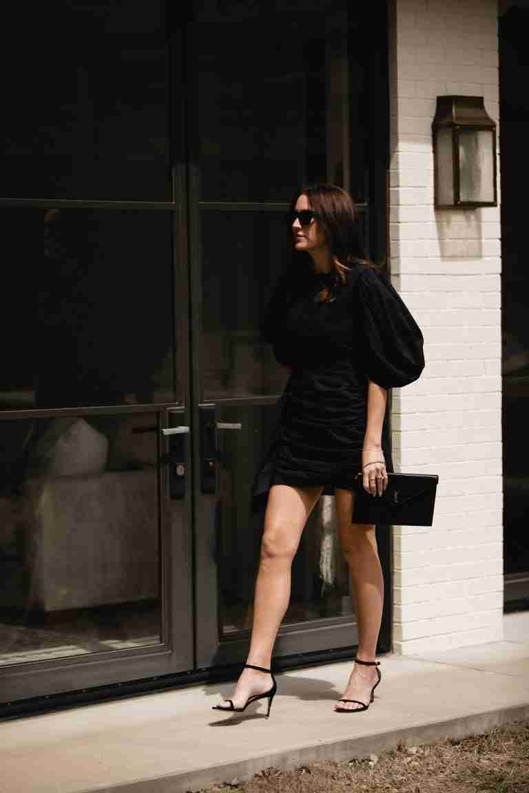 10 All Black Outfits for Summer - the gray details