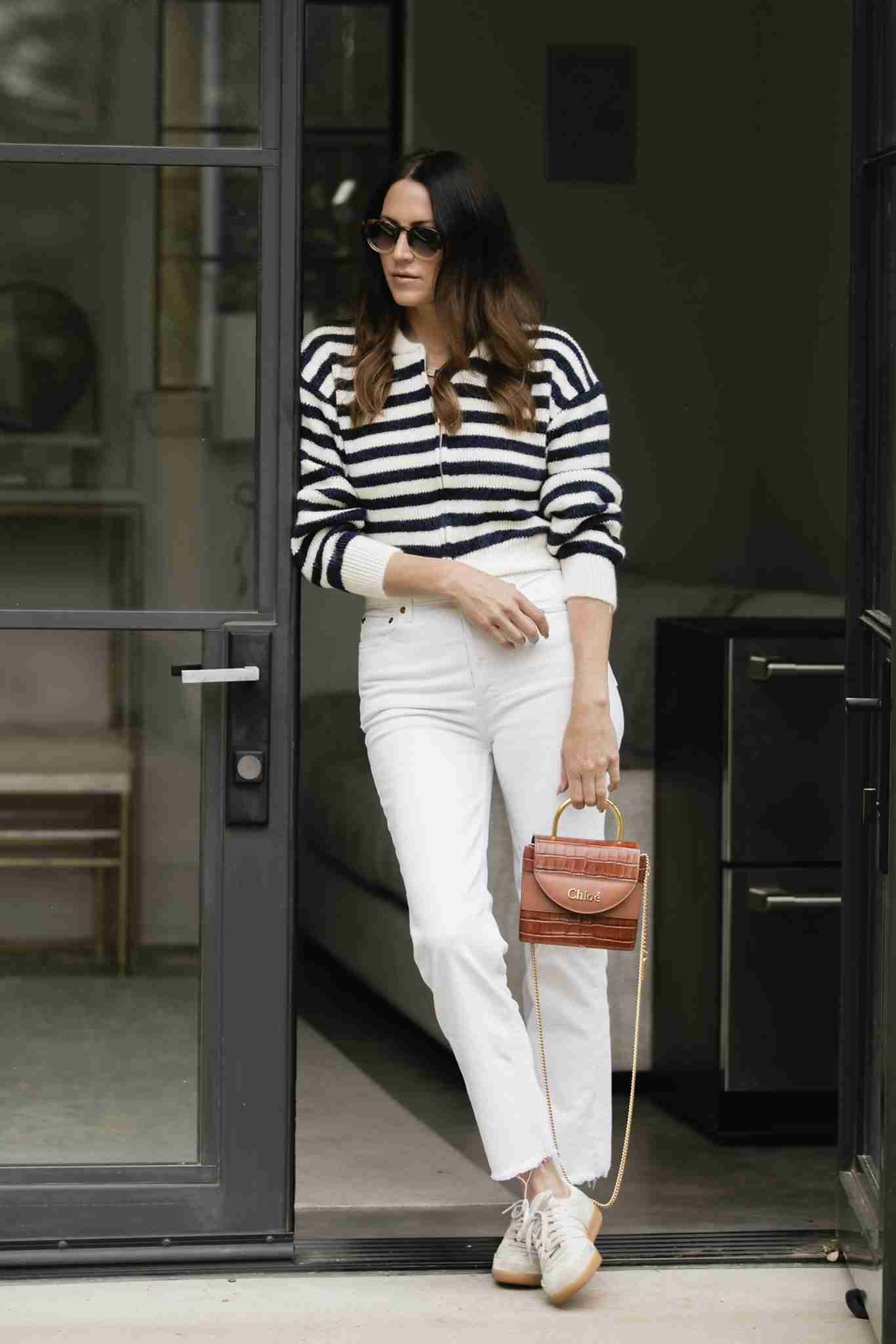 What is Chic Style - the gray details