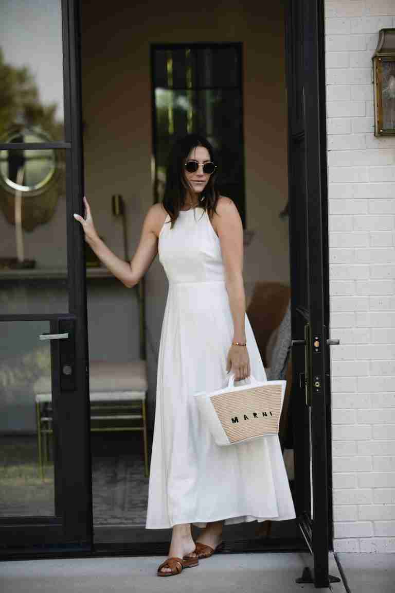 How to Dress Classy and Elegant - the gray details