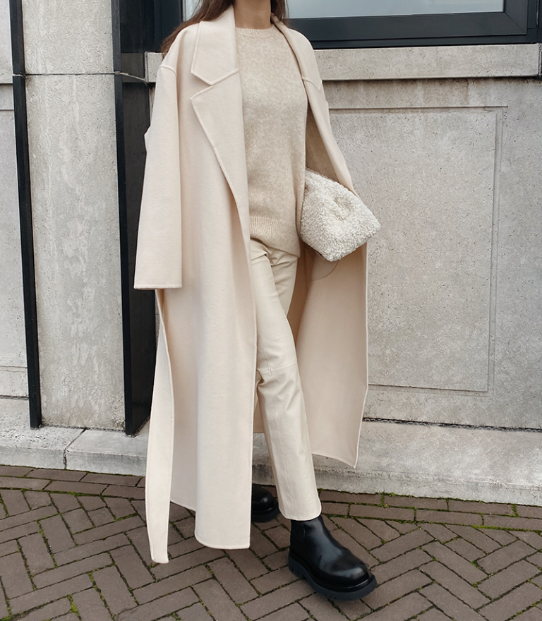 Cream Outfits Ideas to Recreate - the gray details