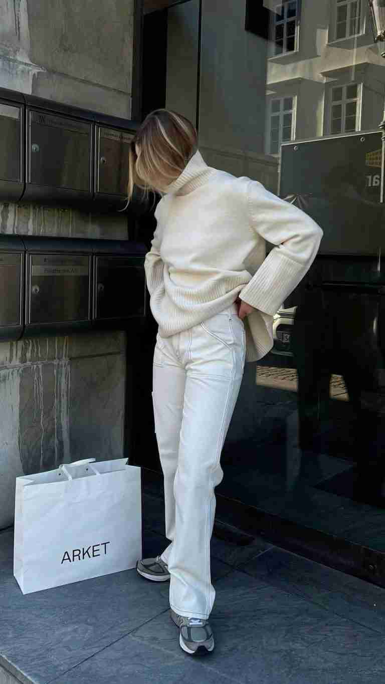 Cream Outfits Ideas to Recreate - the gray details