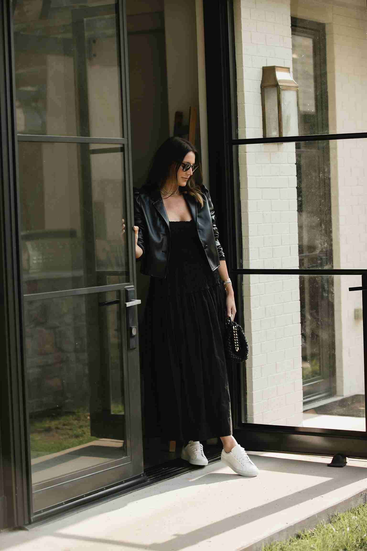 Common Projects Sneakers Review - the gray details