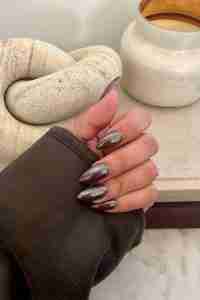 65 + Metallic Nail Ideas - the gray details