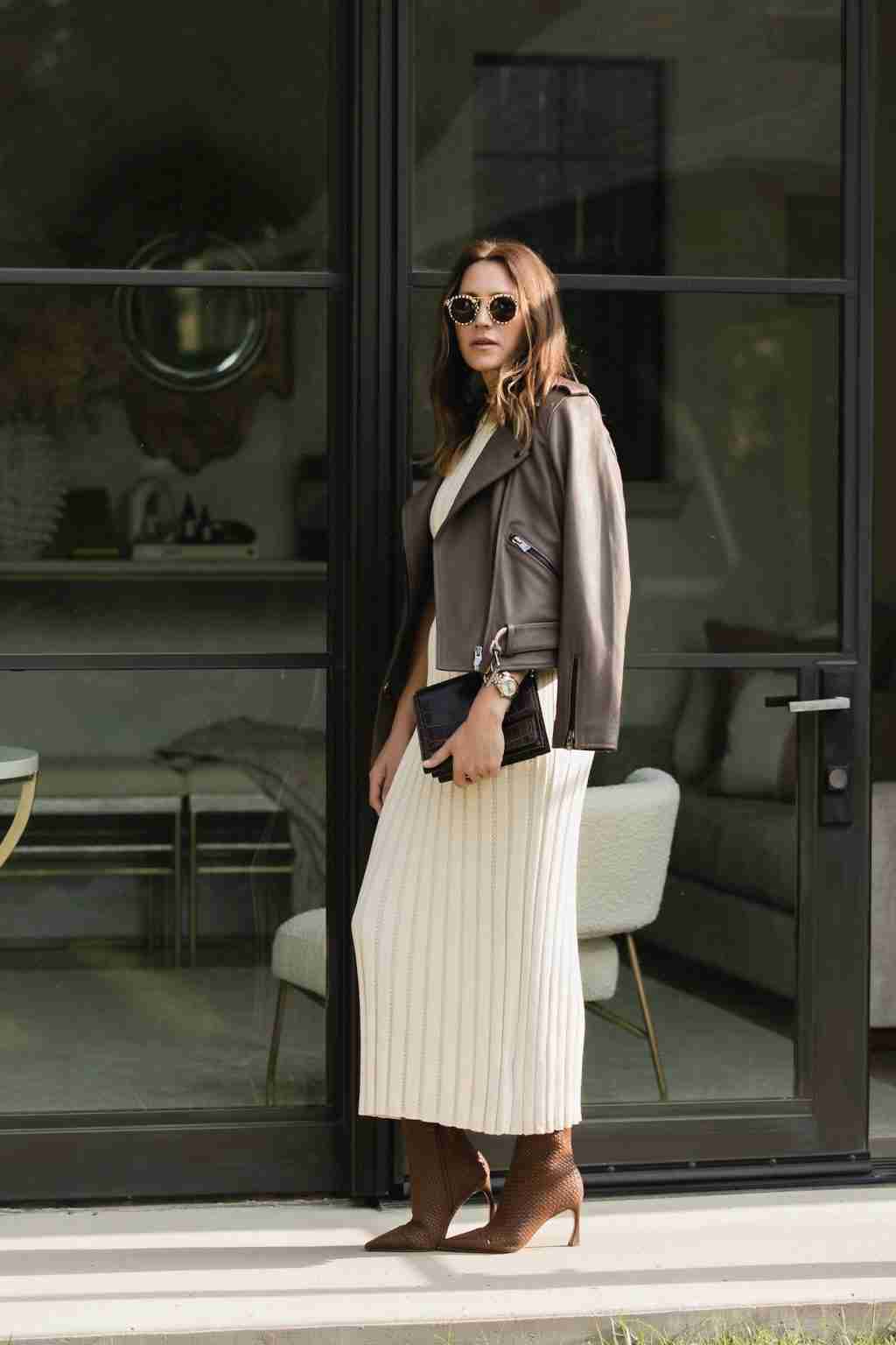 What is Chic Elegant Style - the gray details