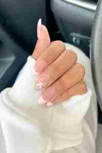 40 + Pink Nail Ideas - the gray details