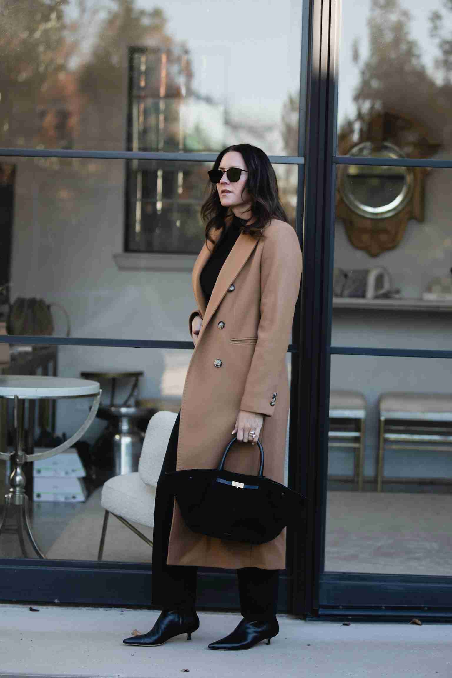 Black and Camel Outfit Ideas - the gray details