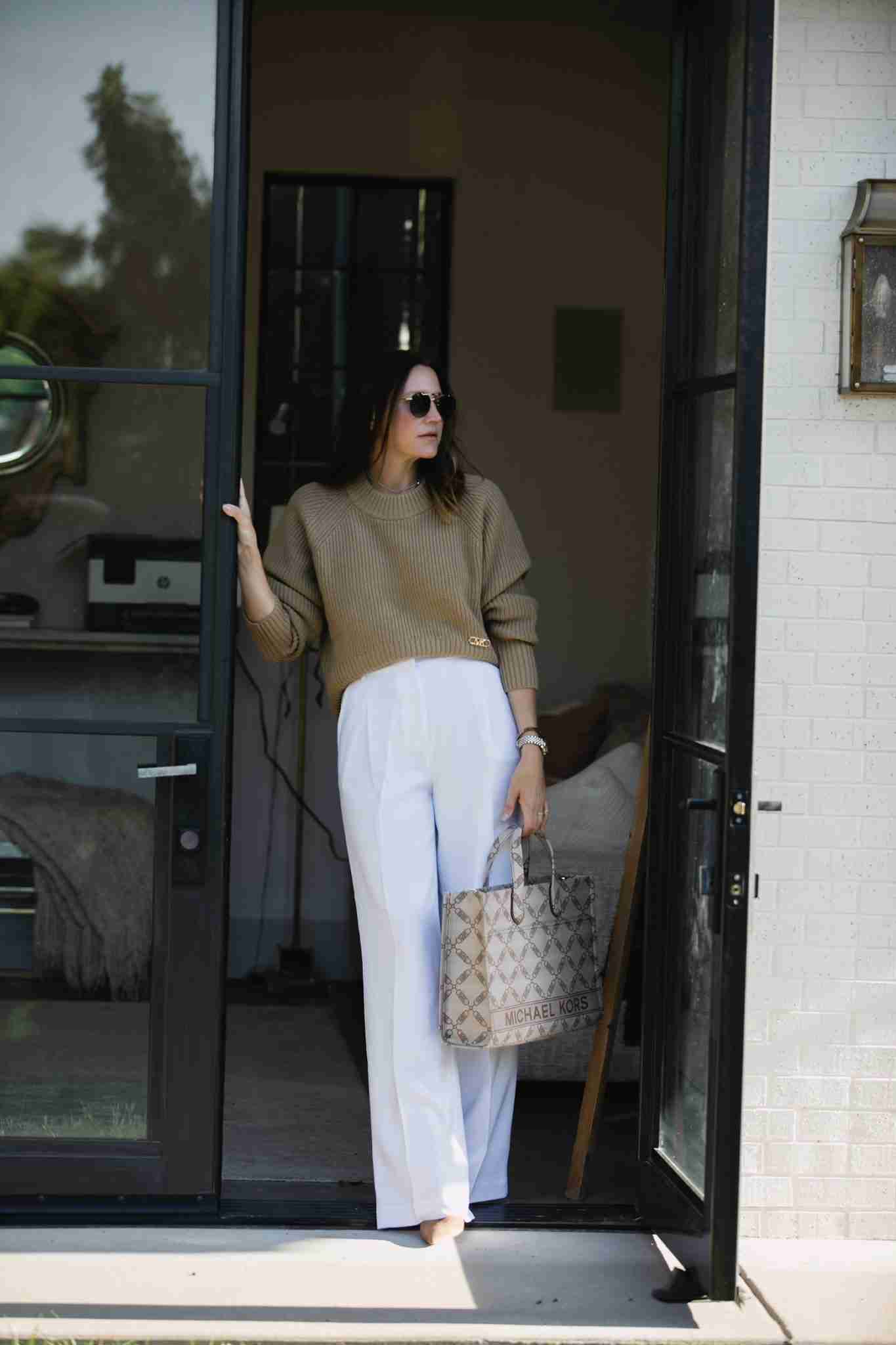 Camel Outfit Ideas - the gray details