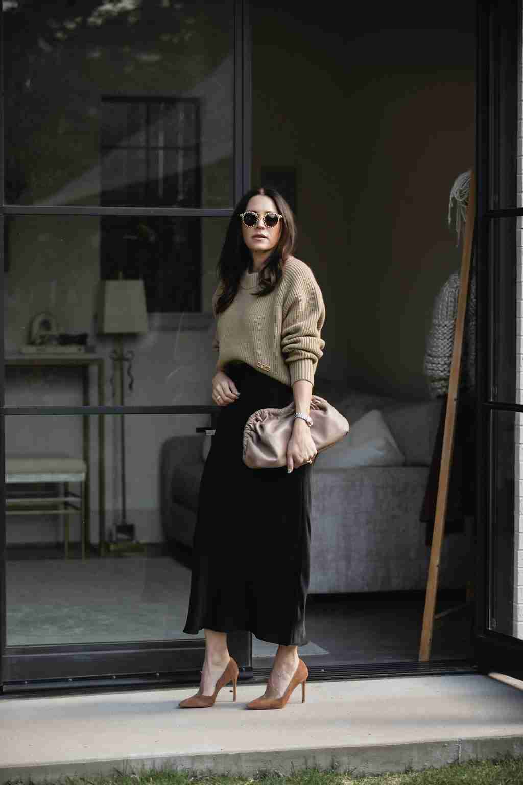 Camel Outfit Ideas - the gray details