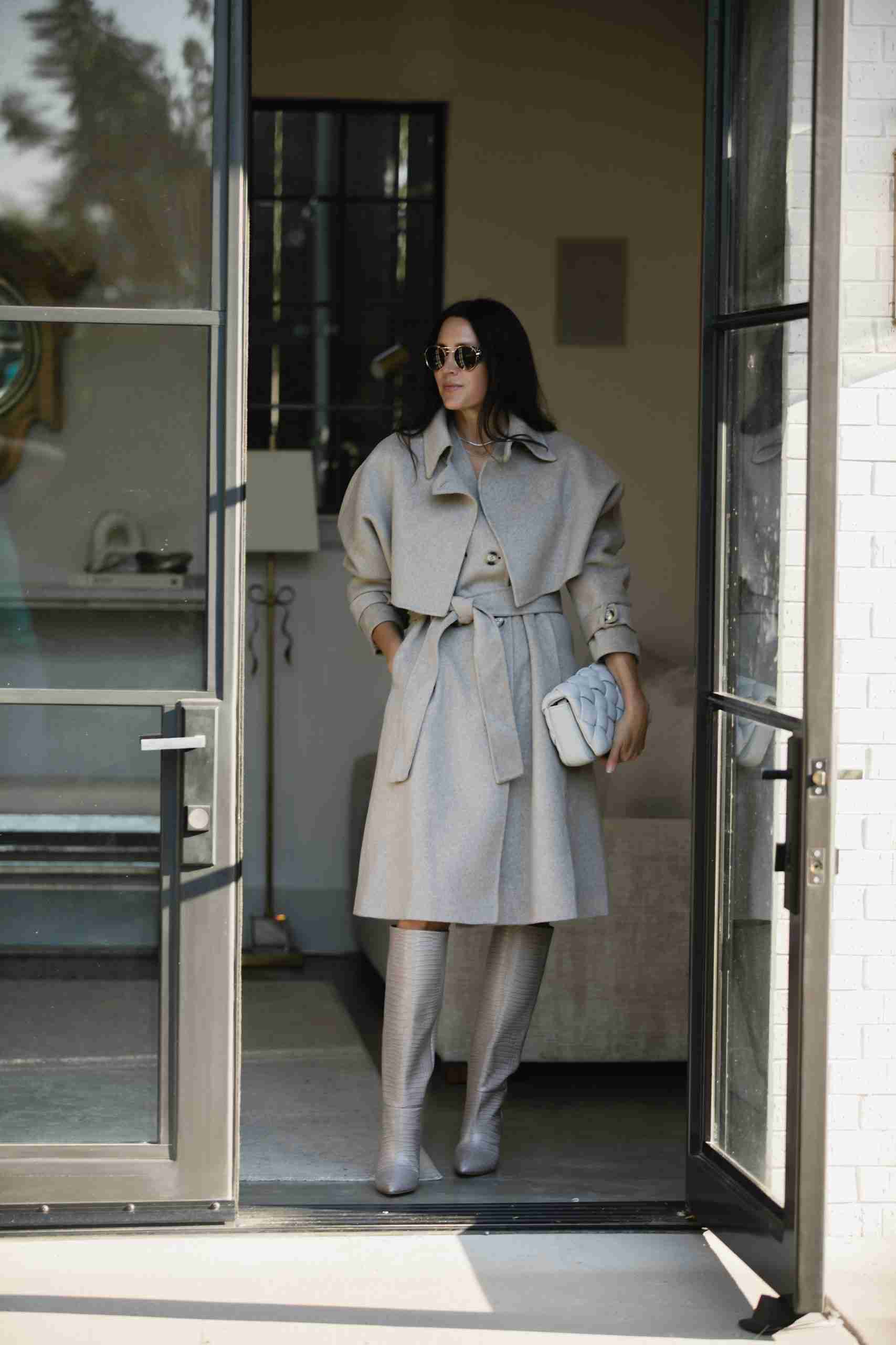 Cream Outfits Ideas to Recreate - the gray details