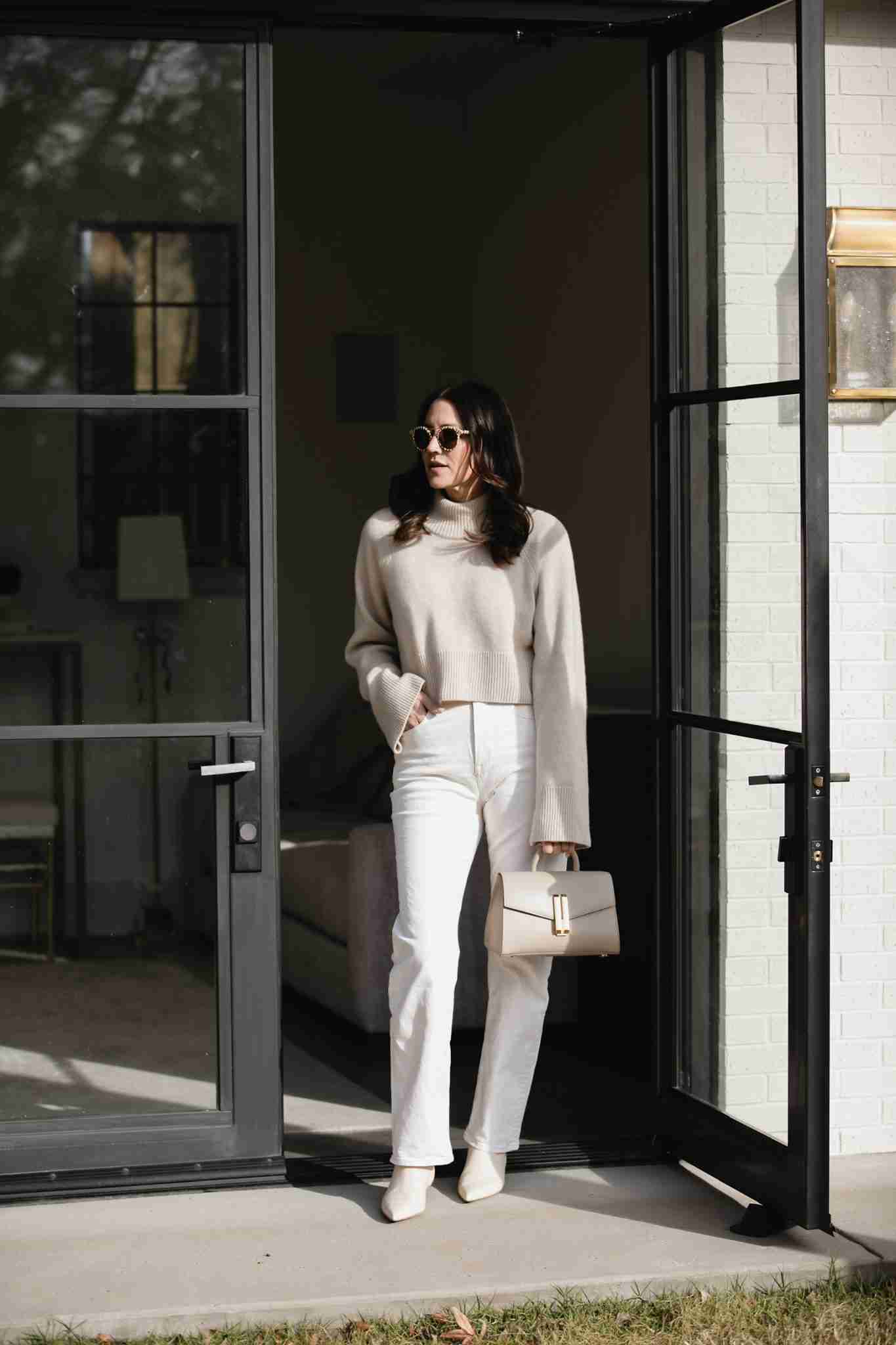 Winter White Outfits - the gray details | Neutral Daily Outfit Guides