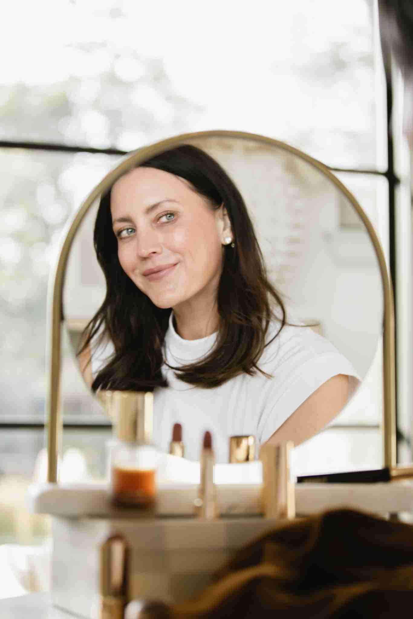 My Honest Review of Merit Beauty - the gray details