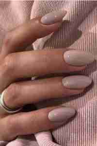 40+ Dip Powder Nail Ideas - the gray details