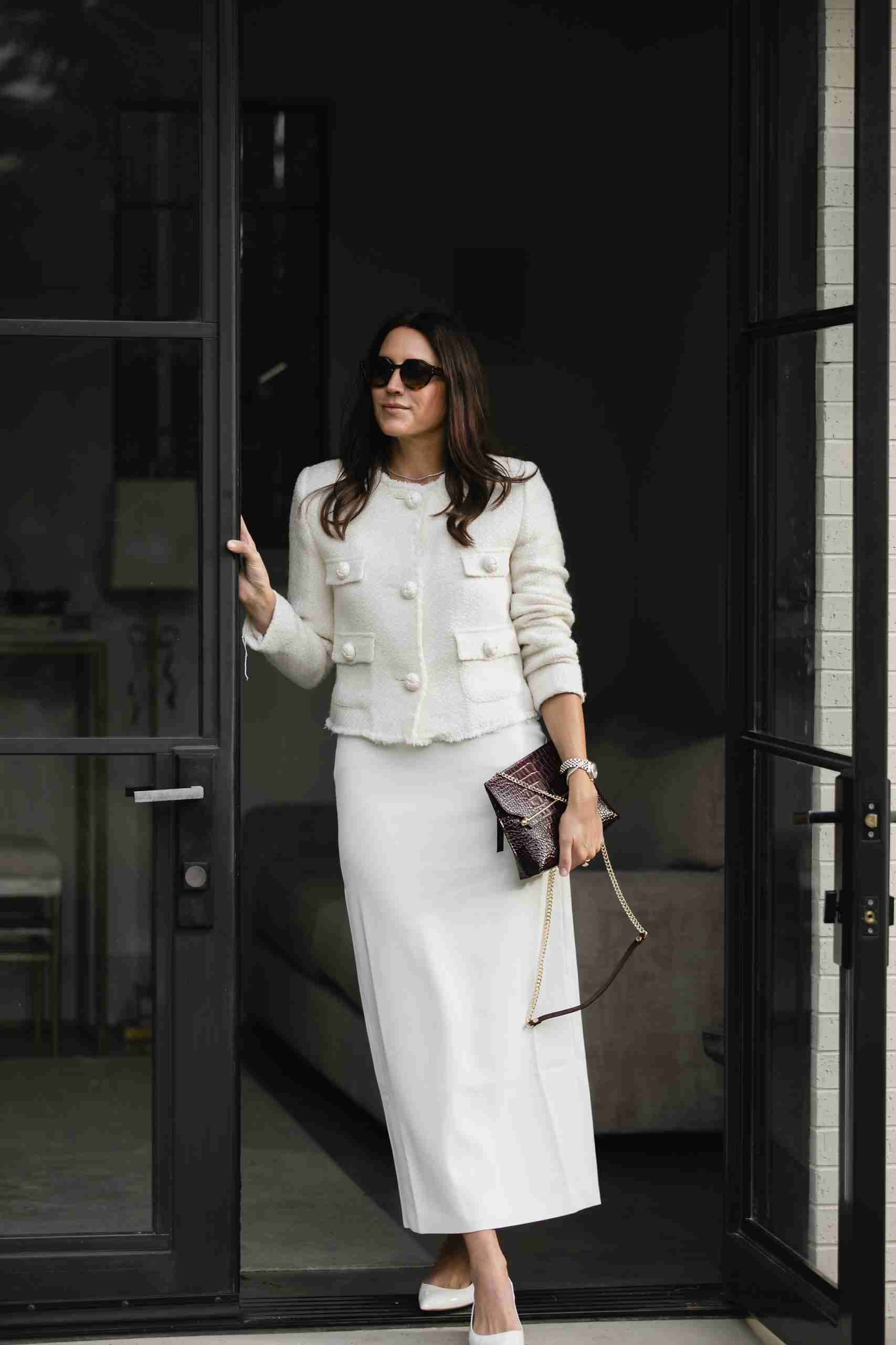 How to Wear a Lady Jacket - the gray details