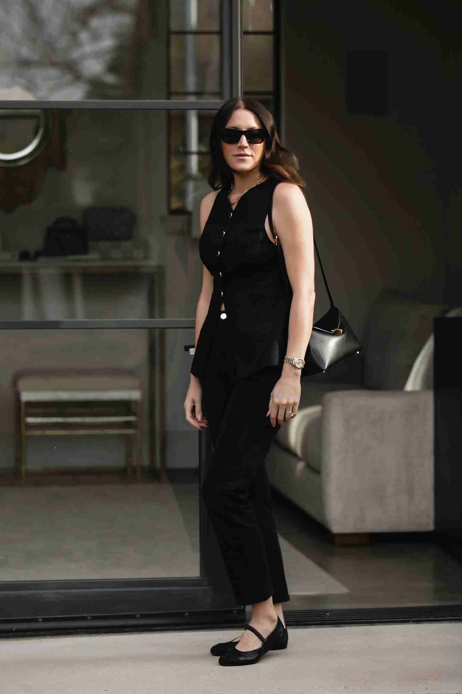 16 Old Money Summer Outfits - the gray details