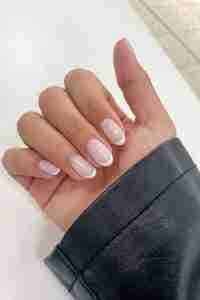 Spring French Tip Nails - the gray details | Lifestyle Blog