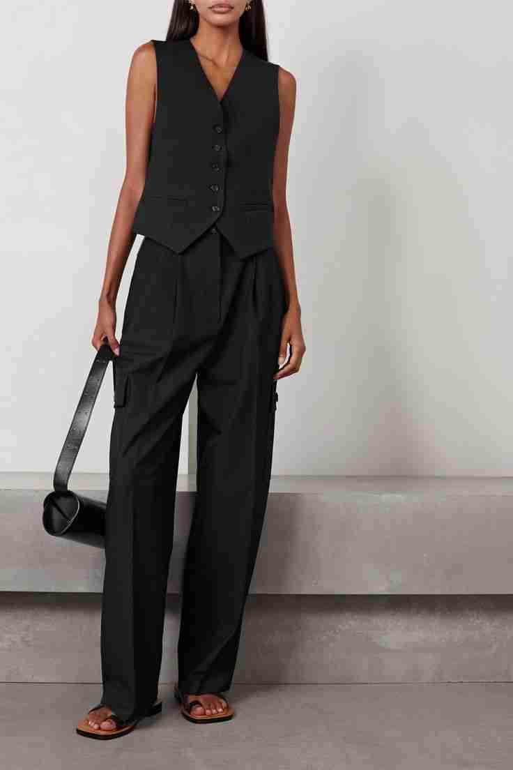 Spring Neutral Colors to Add to Your Capsule Wardrobe - the gray details