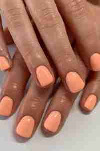 Chic June Nail ideas for your next summer manicure - the gray details