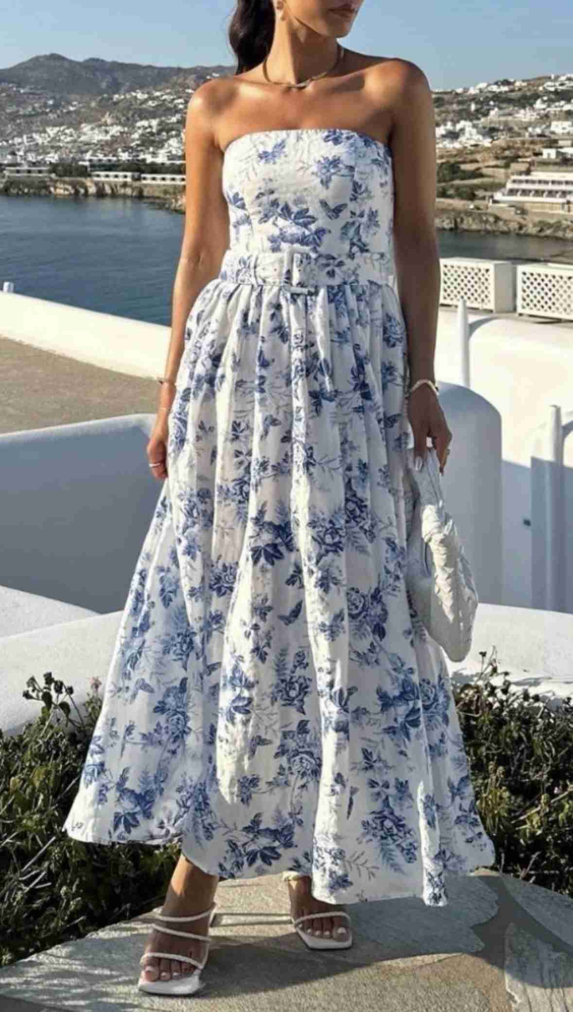 Greece Outfit Ideas for Summer Travel - the gray details