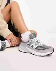 How to Style New Balance - the gray details
