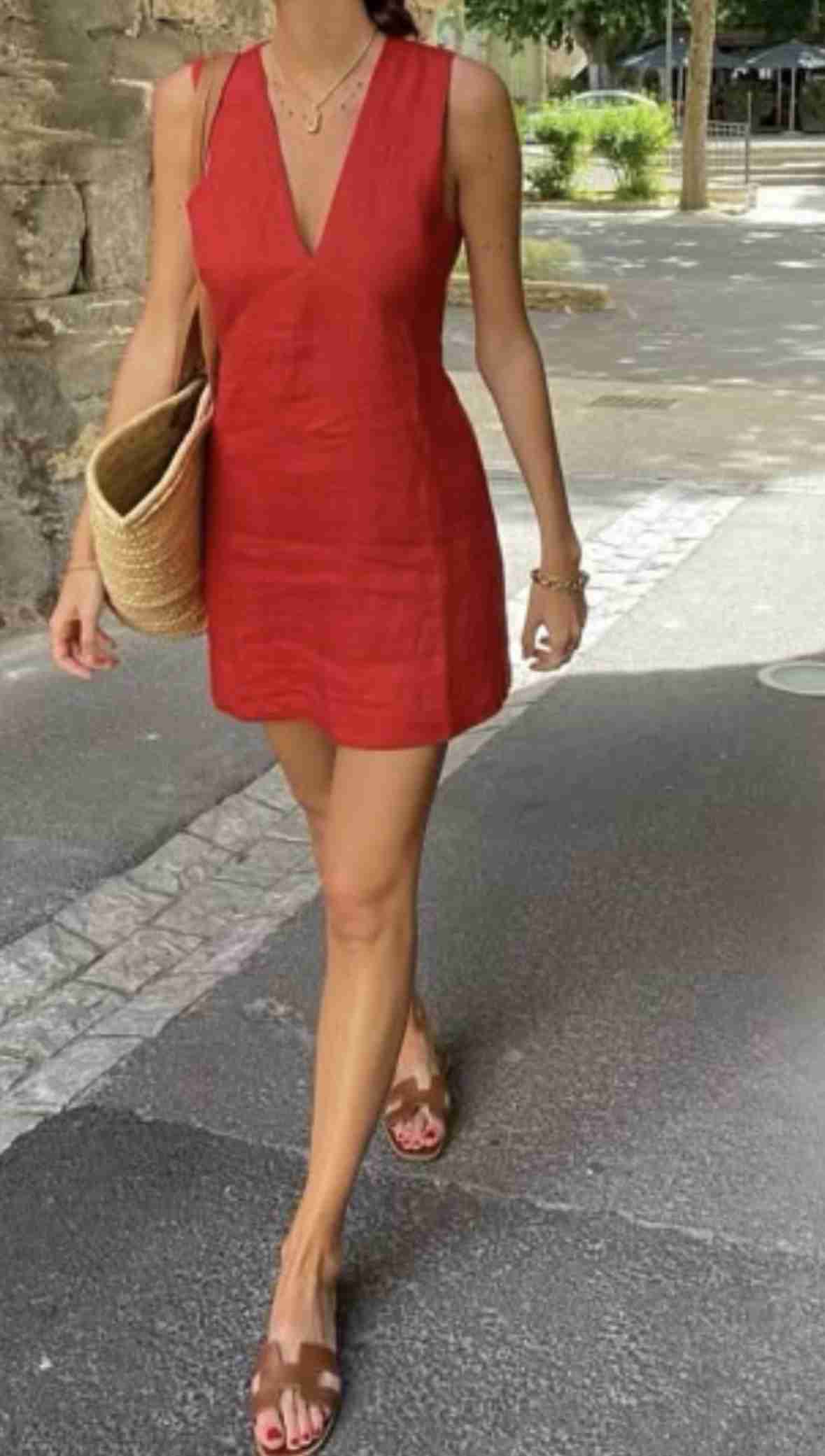 August Outfit Ideas to Recreate - the gray details