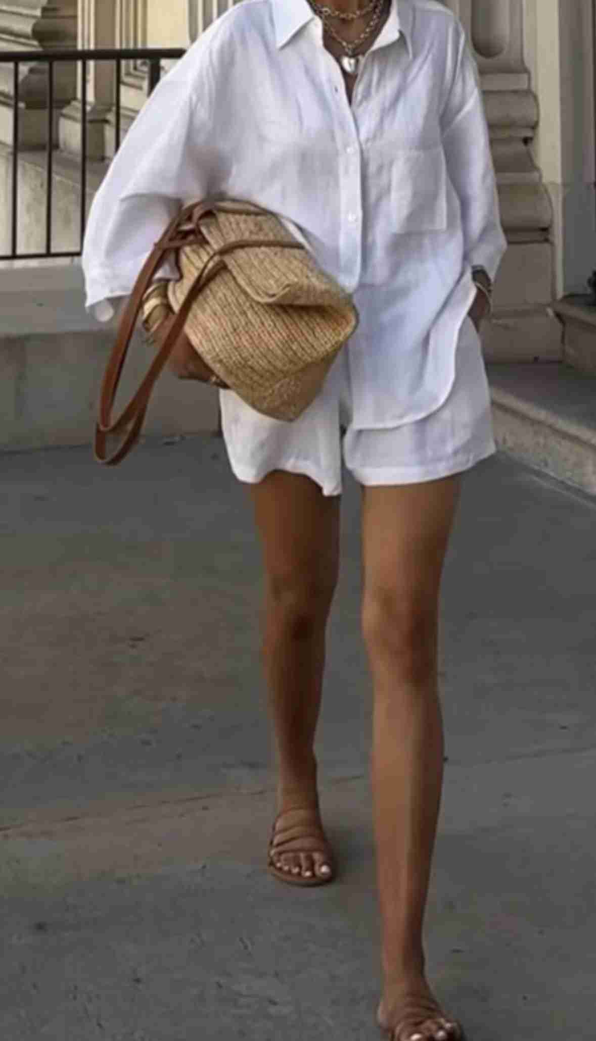 August Outfit Ideas to Recreate - the gray details