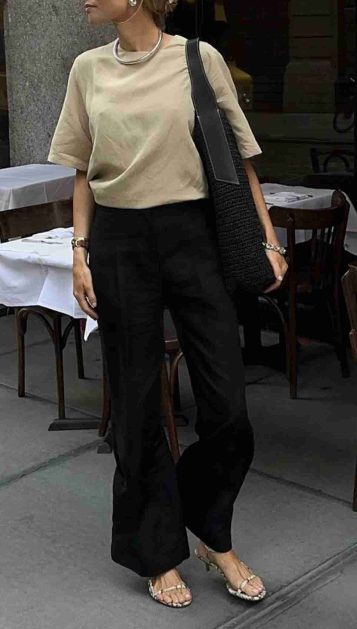 August Outfit Ideas to Recreate - the gray details