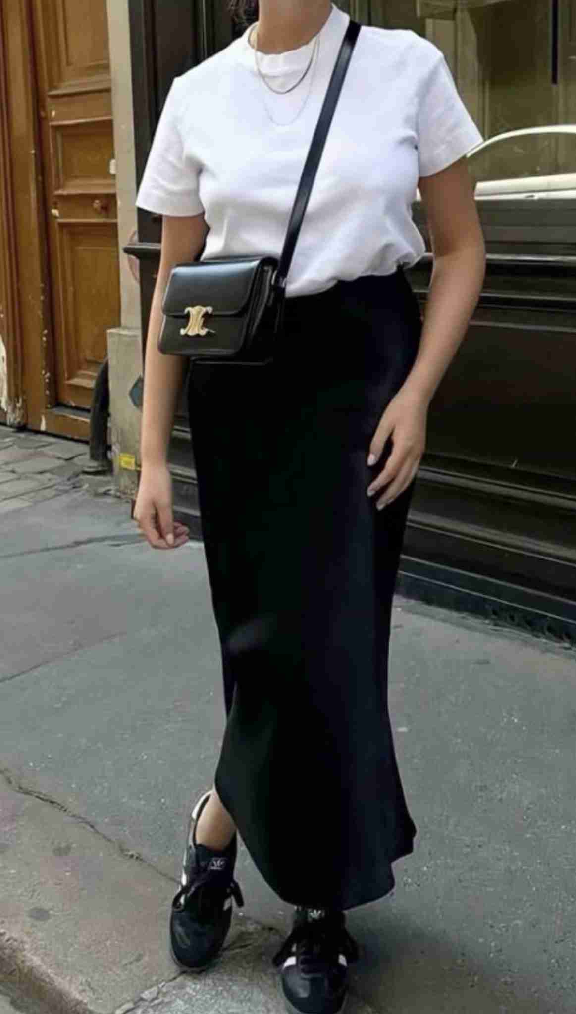 August Outfit Ideas to Recreate - the gray details