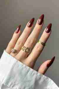 October Nail Ideas You’ll Love - the gray details