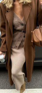 October Outfits to Recreate - the gray details