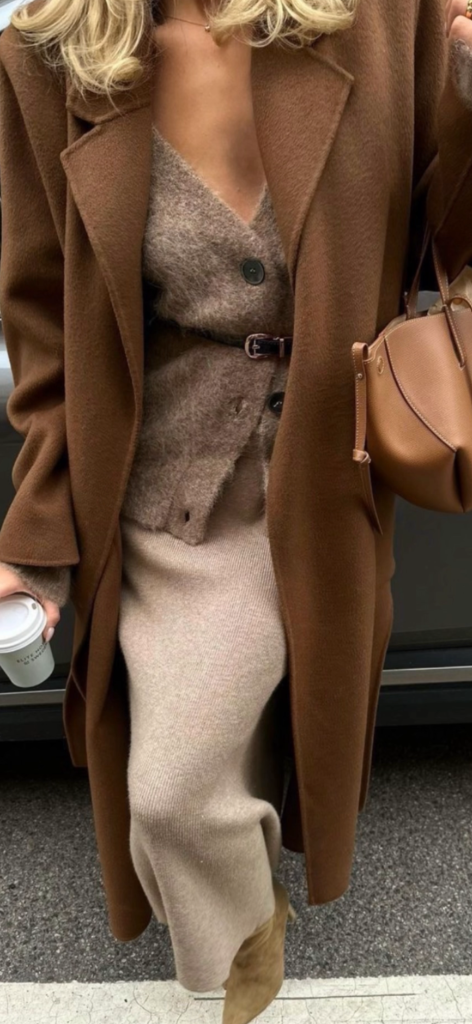 October Outfits to Recreate - the gray details