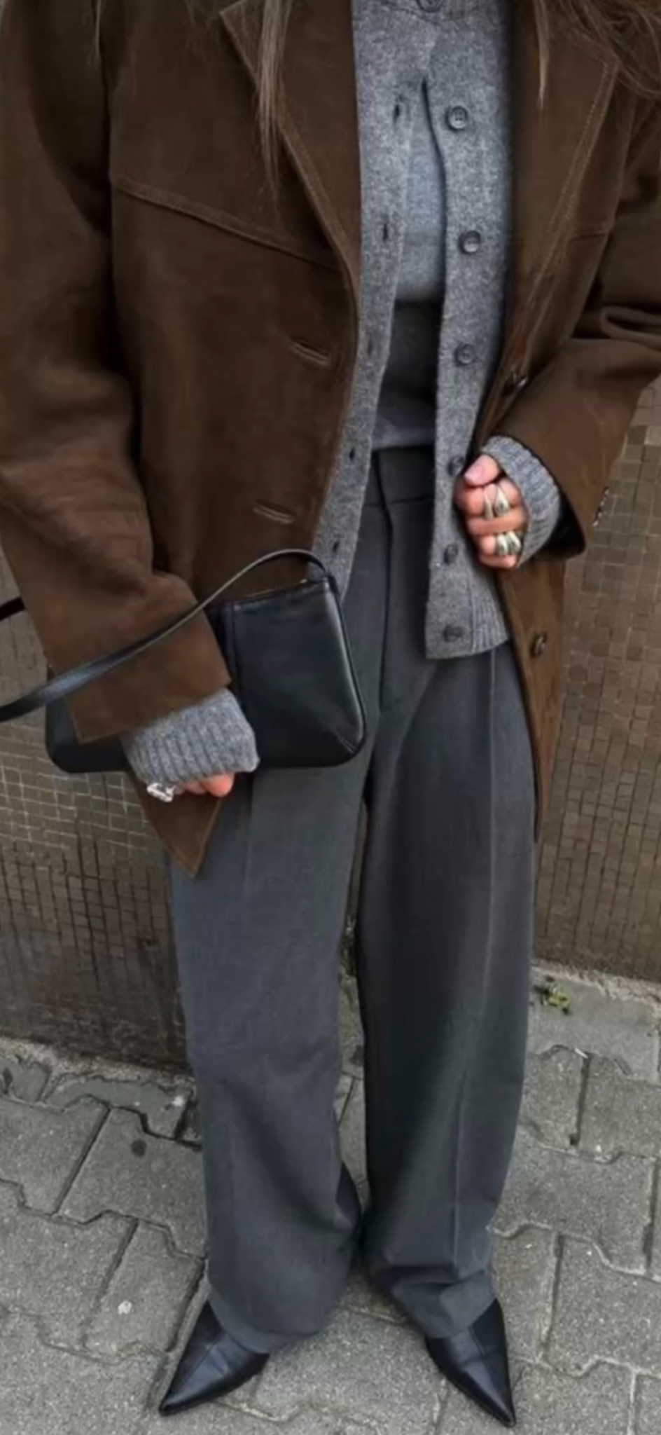 October Outfits to Recreate - the gray details