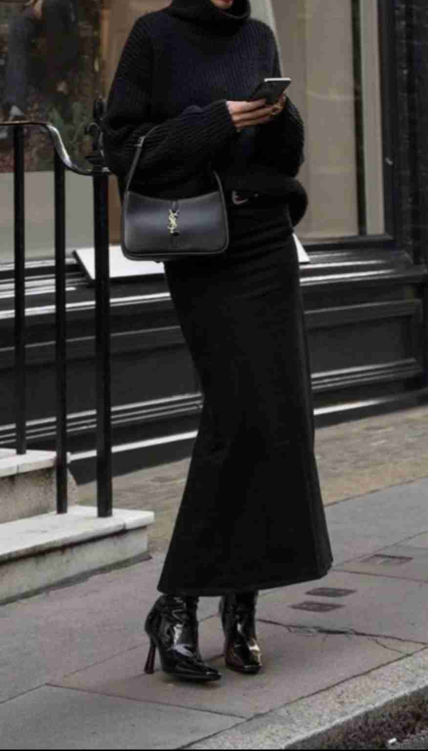 Classy February Outfits to recreate - the gray details