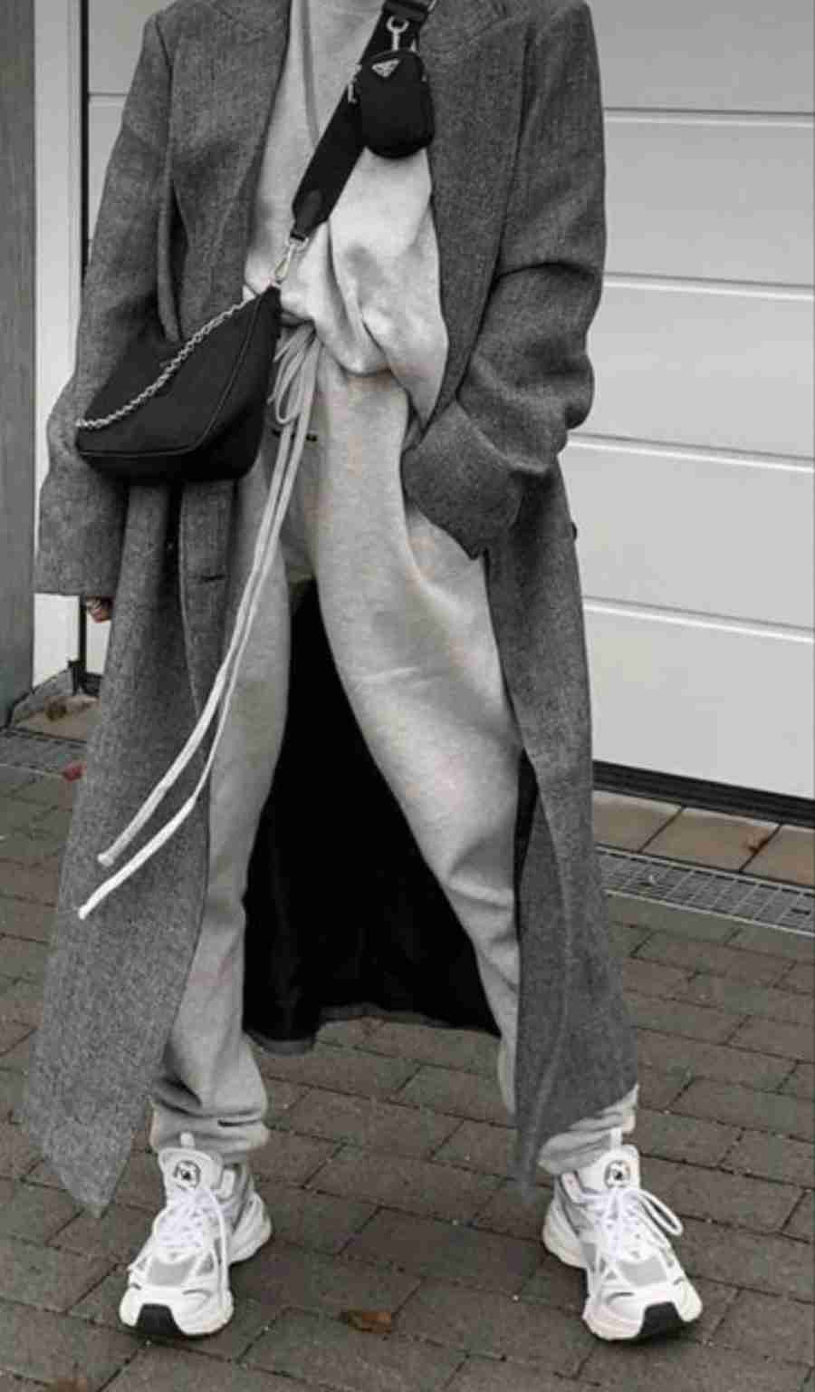 Winter Weekend Style Outfits to Recreate - the gray details